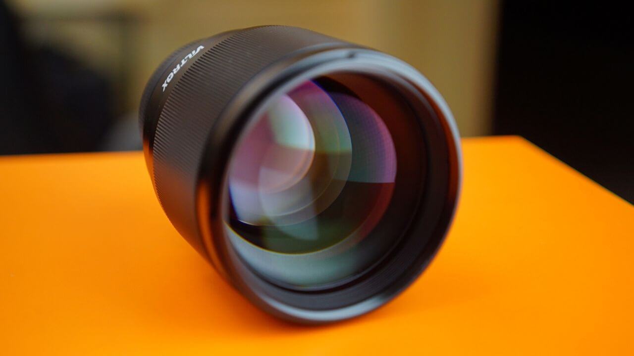 Viltrox 85mm f1.8 STM for Sony E-Mount Review - TechieTechTech