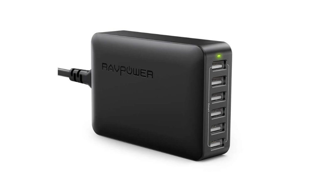 Best Fast Chargers for iPhone XR, XS, and XS Max in 2022 - TechieTechTech