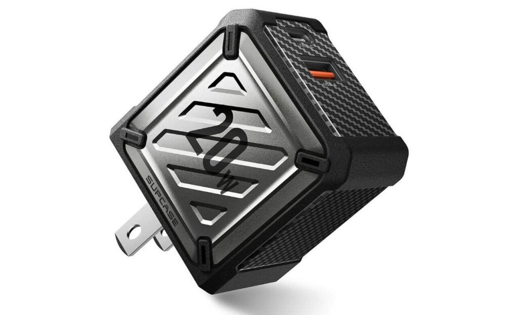 Best Fast Chargers for iPhone XR, XS, and XS Max in 2022 - TechieTechTech