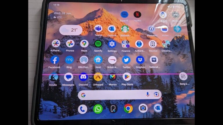 Common Google Pixel Fold Problems & How to Fix Them - TechieTechTech