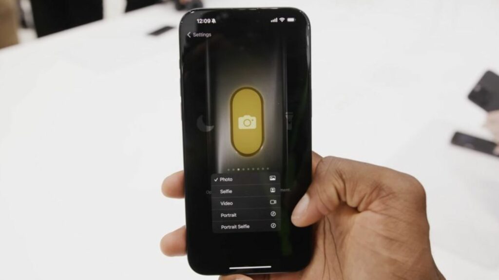 How to Customize the Action Button on Your iPhone 15 Pro Series ...